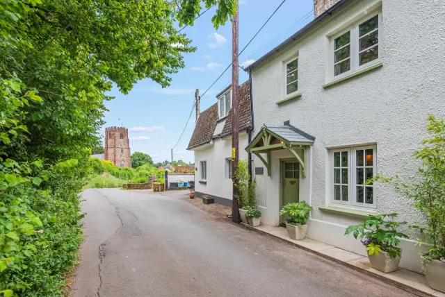 Best Places to Live Devon: Kenn & Kennford | Muddy Stilettos | Muddy ...